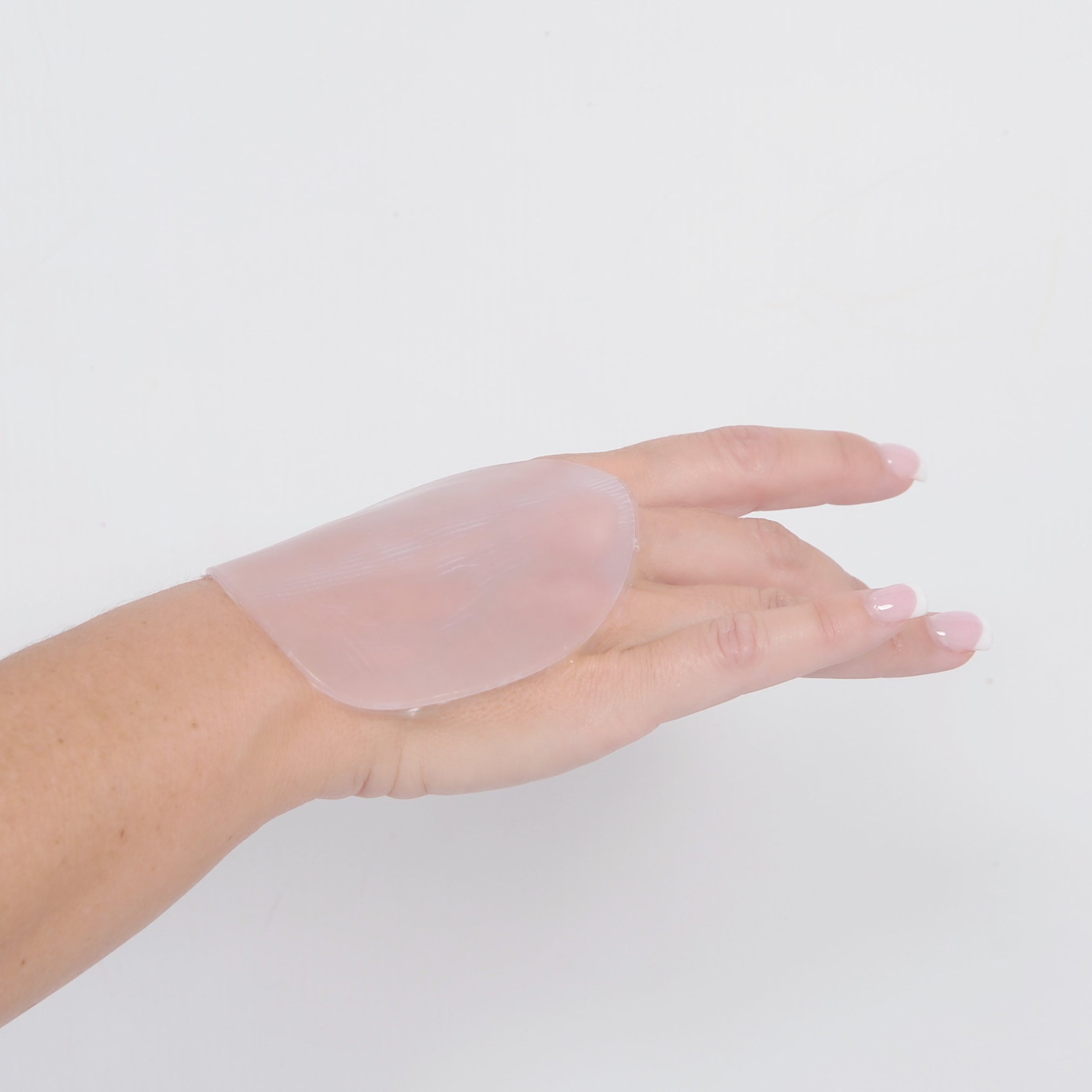 Anti-Wrinkle Silicone Recovery Hand Pad Online | Kami Pure